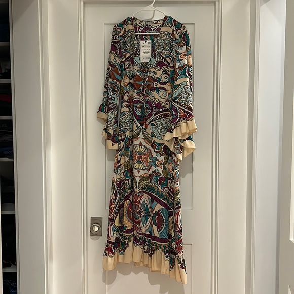 Zara | Dresses | Zara Bell Sleeve Printes Midi Dress | Poshmark